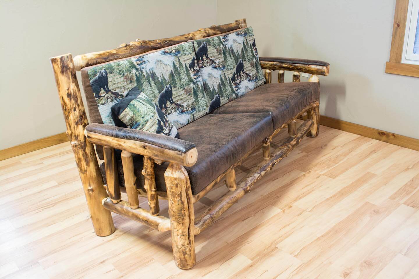 Aspen Sofa | Schrock's Country Store